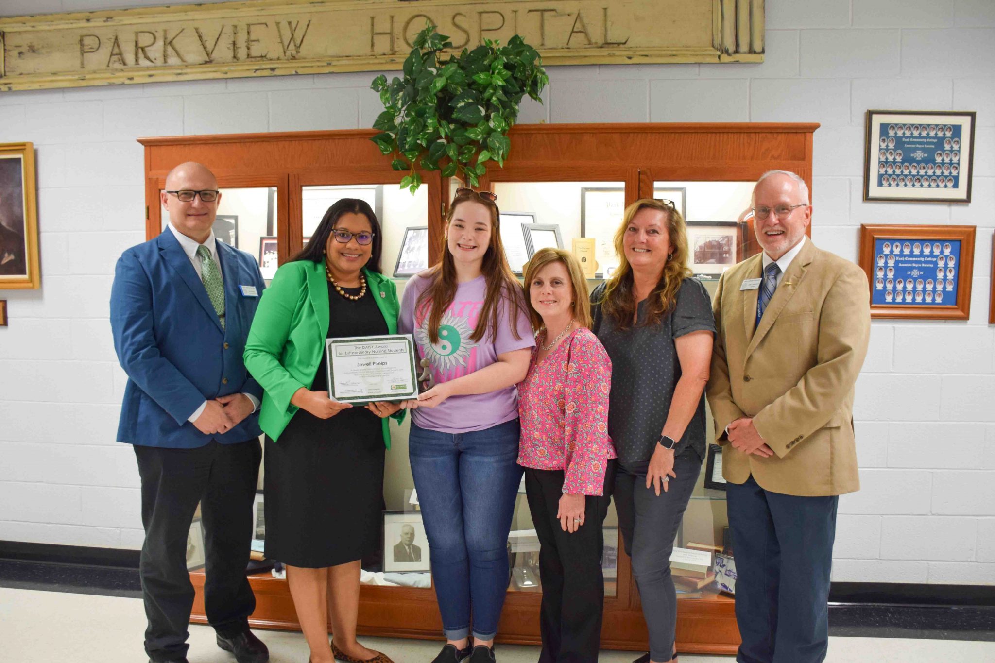 EXTRAORDINARY NURSING STUDENT RECOGNIZED WITH THE DAISY AWARD ® AT Nash ...